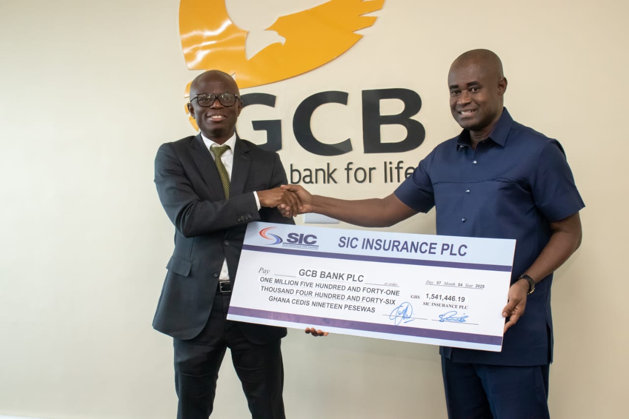 SIC Insurance PLC pays over GH₵1.54m claim to GCB - MyJoyOnline