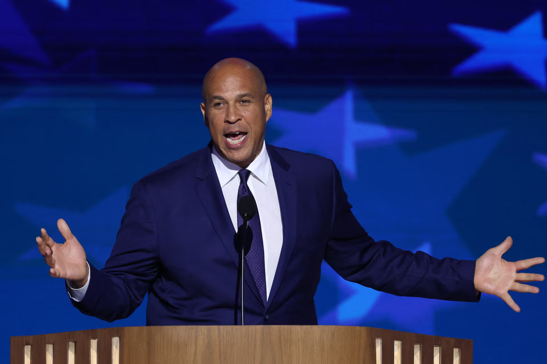 Democratic US Senator Booker takes on Trump in record-breaking speech ...