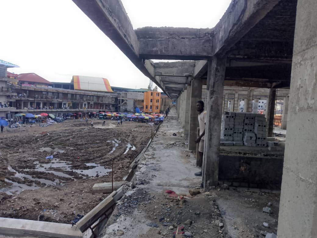 Adum Blue Light market fire victims reject Mayor's demolition decision ...