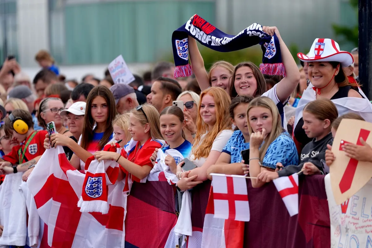 Lionesses welcomed home by jubilant fans after Euro 2025 win - MyJoyOnline