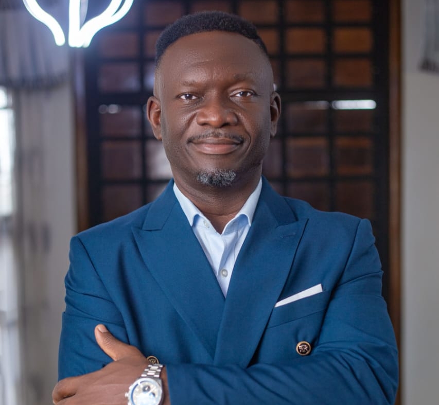 Chief Emmanuel Mefful of HotJobs Africa honoured at 10th Corporate ...