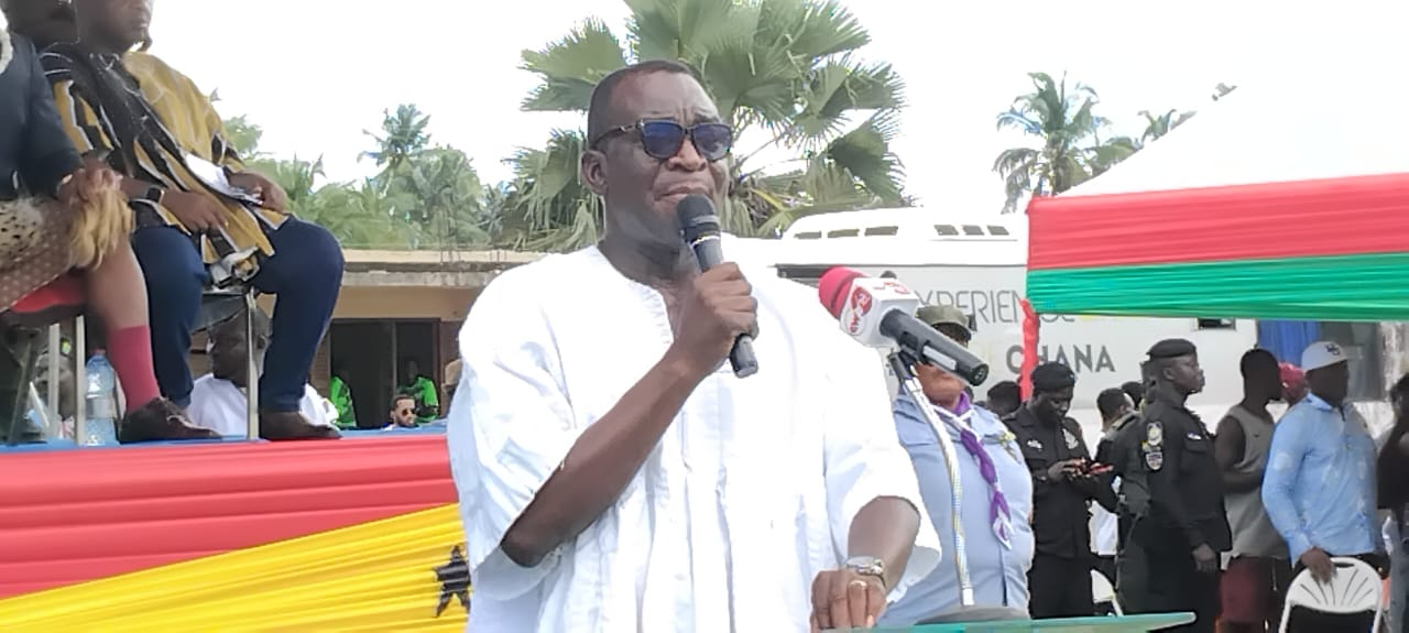 Ketu South MCE lobbies for strategic road projects to support Keta ...