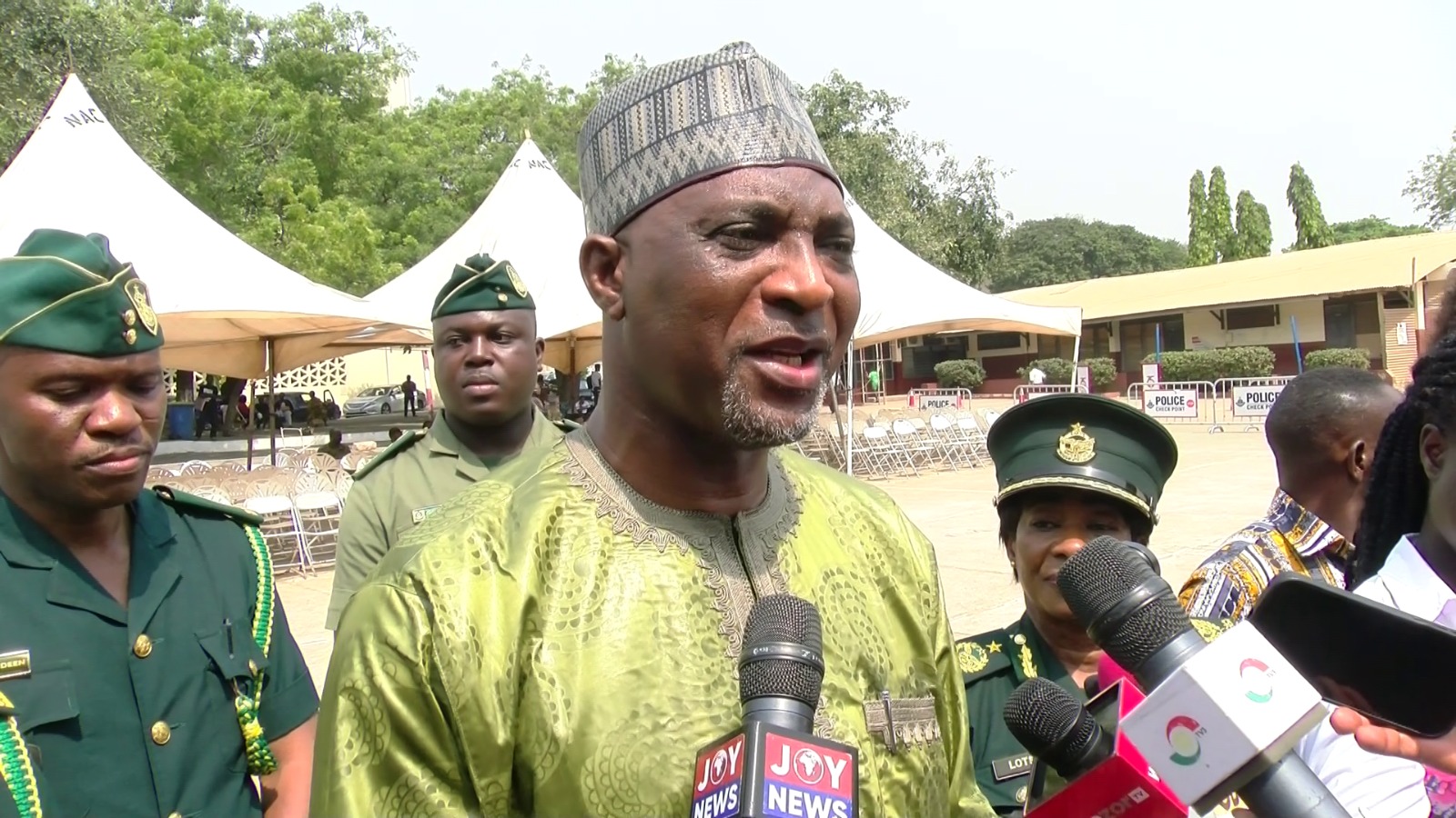 Interior Ministry tightens GIS recruitment, curbs human interference ...