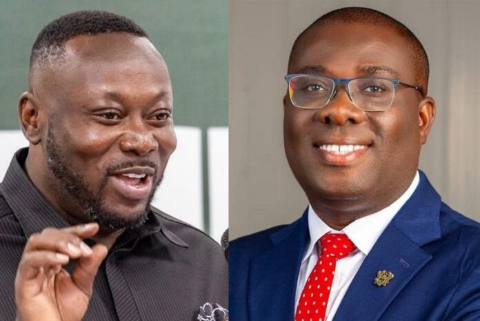 George Opare Addo and Sammy Awuku storm Cape Coast for ADISCO, AUGUSCO ...