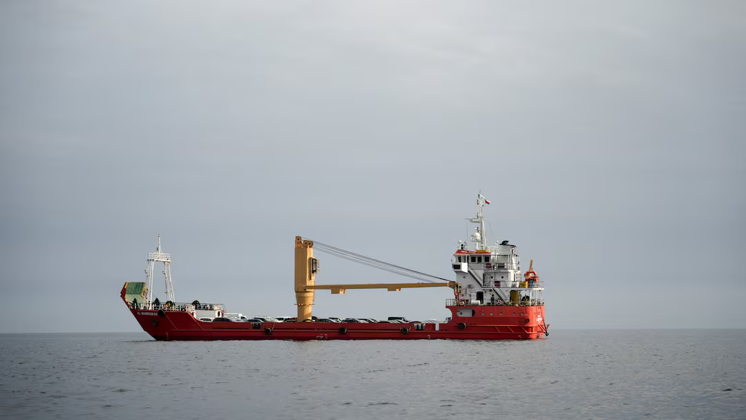 Strait of Hormuz transit will take ‘weeks’ to resume, largest tanker ...