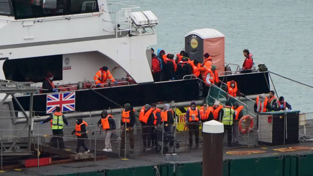 AI will be used to estimate age of asylum seekers from next year ...